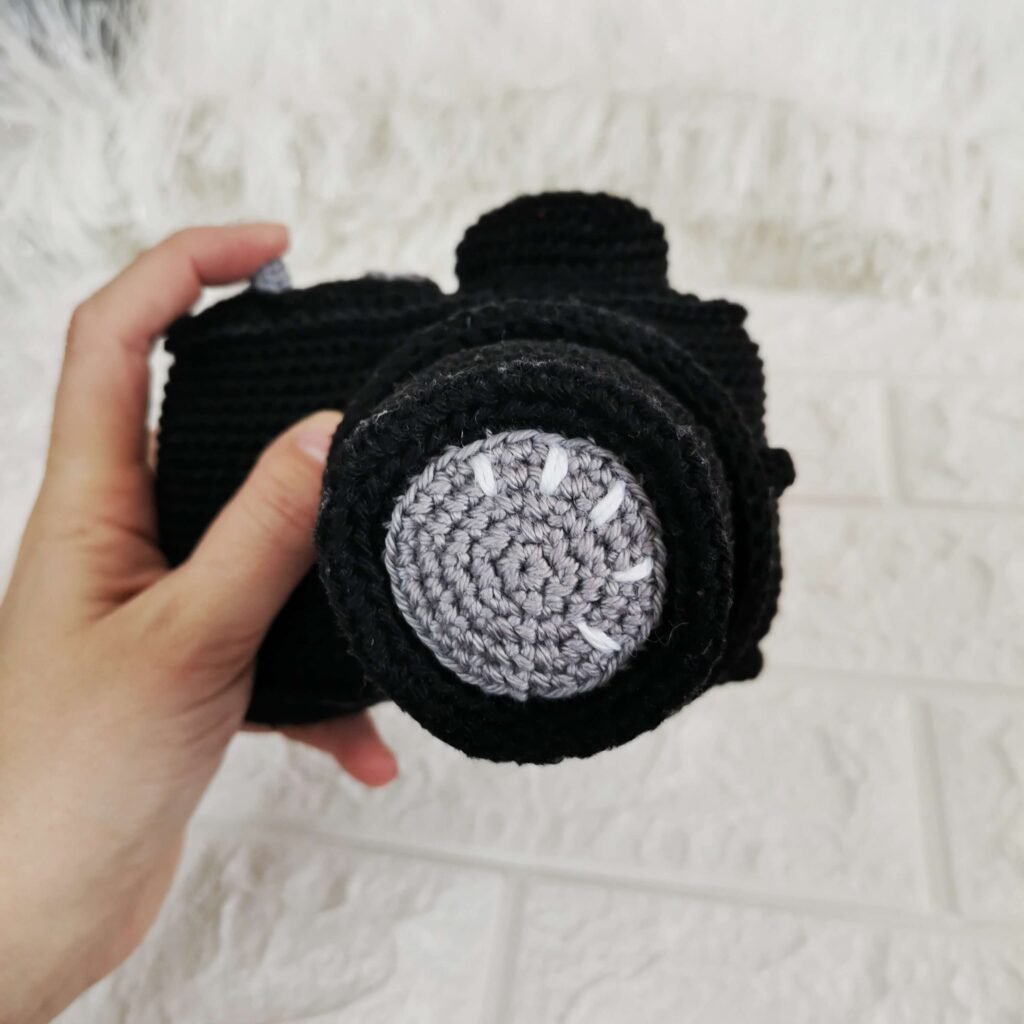 Free Crochet Camera Pattern: The Perfect Gift for Photography Lovers ...